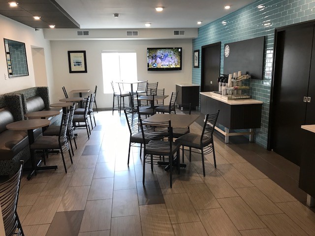 Restaurant & Breakfast | Commercial Interior Decor